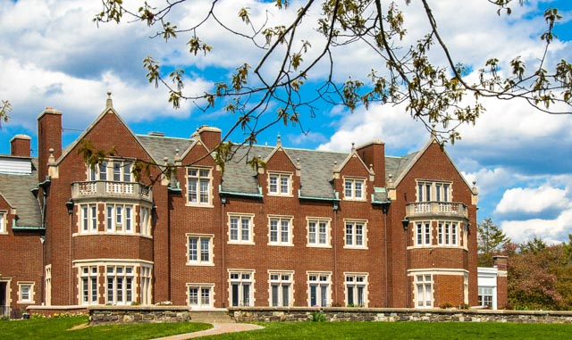 hall | Inside Warren