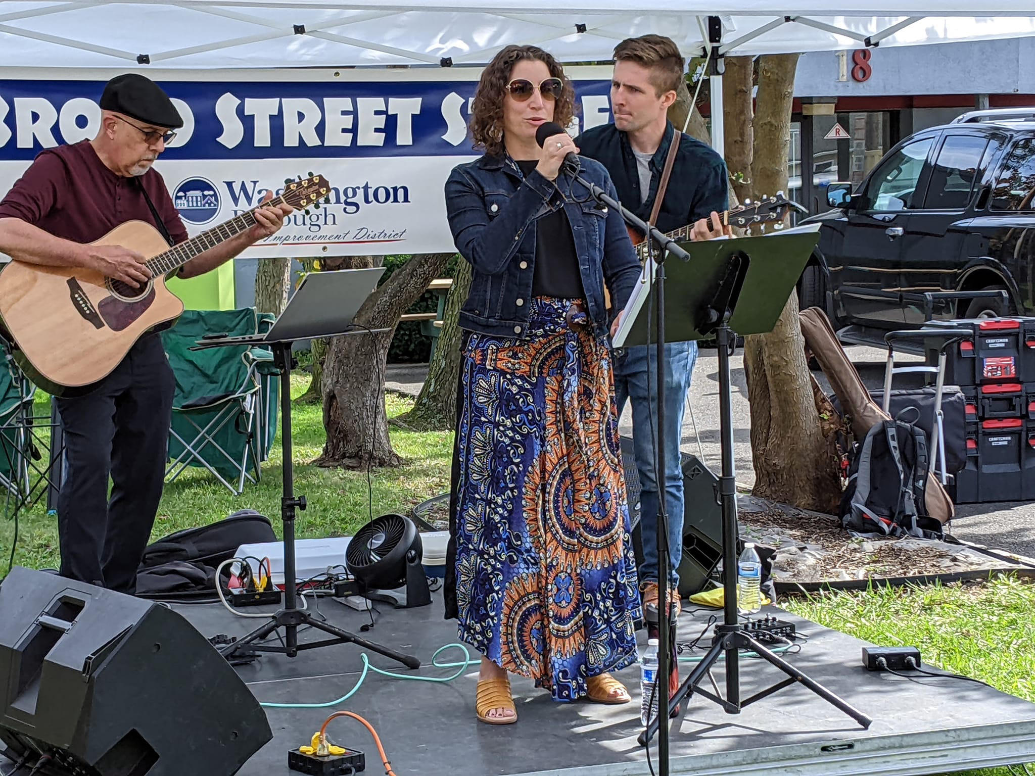 Thousands Bask in Music at Festival in the Borough | Inside Warren